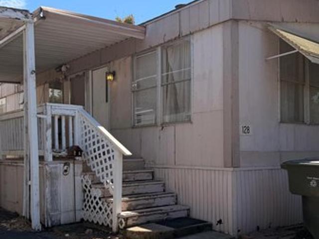 900 Old Stockton Rd, Oakdale, CA 95361