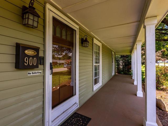 900 Orchard Street