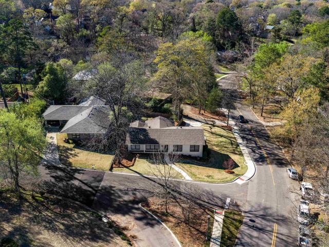 900 Landale Road