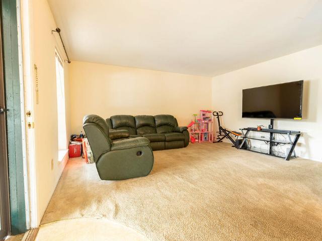 900 Mountain Creek Road