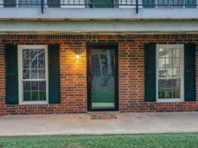 900 Mountain Creek Rd, Chattanooga, TN 37405