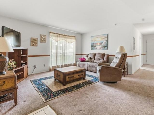 900 Mountain Creek Rd Apt T391, Chattanooga, TN 37405