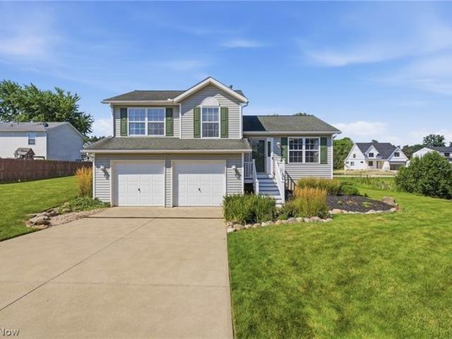 900 Mallet Hill Ct, Medina, OH 44256