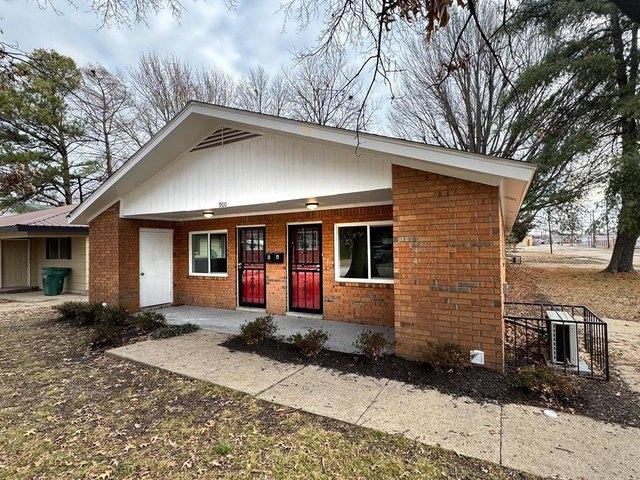 900 McDaniel St, Blytheville, AR 72315