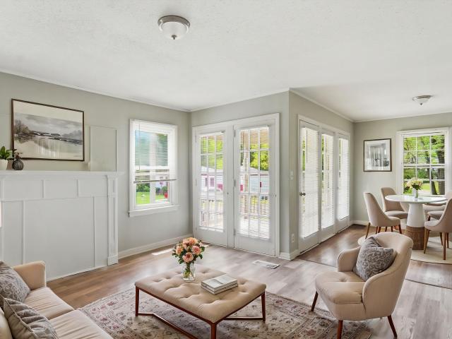 900 Meadowbrook Drive