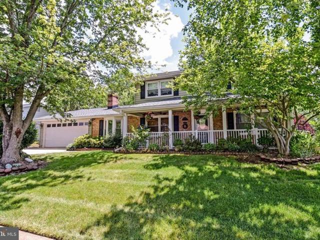 900 N Vernon St, Sterling, VA 20164