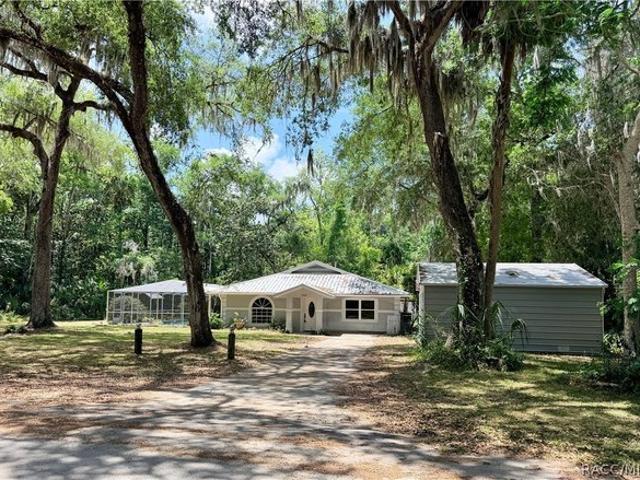 900 N Appalachian Ter, Crystal River, FL 34429