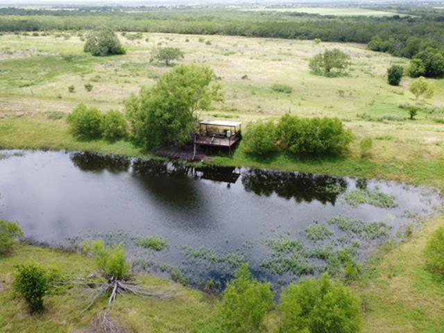 900 N Graytown Road