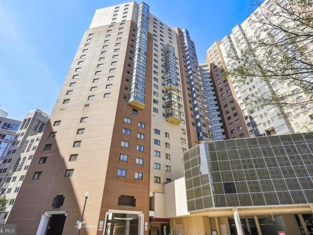 900 N Stafford St #1412, Arlington, VA 22203