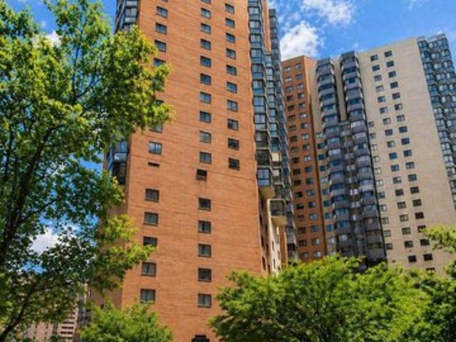 900 N Stafford St Apt 1917, Arlington, VA 22203
