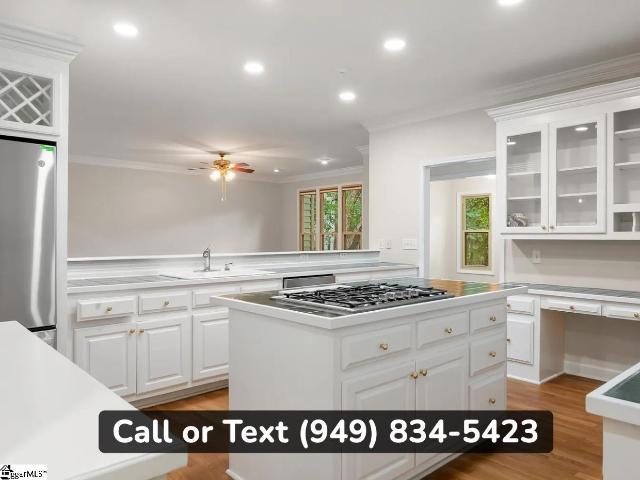 900 Neely Farm Drive