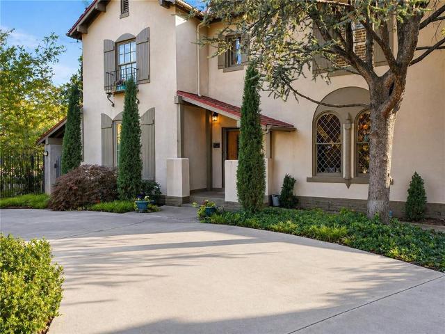900 NW 14th Street