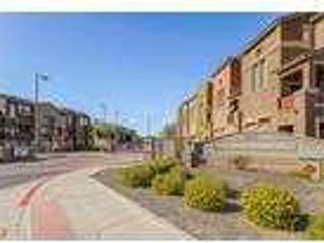 900 S 94th St #1042, Chandler, AZ 85224