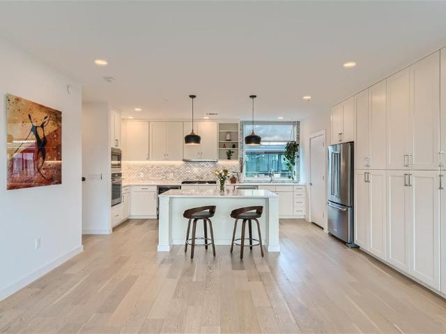 900 S 1st St # 421