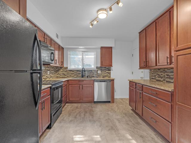 900 S Plum Grove Road # 216