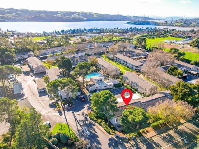 900 Southampton Rd Apt 24, Benicia, CA 94510