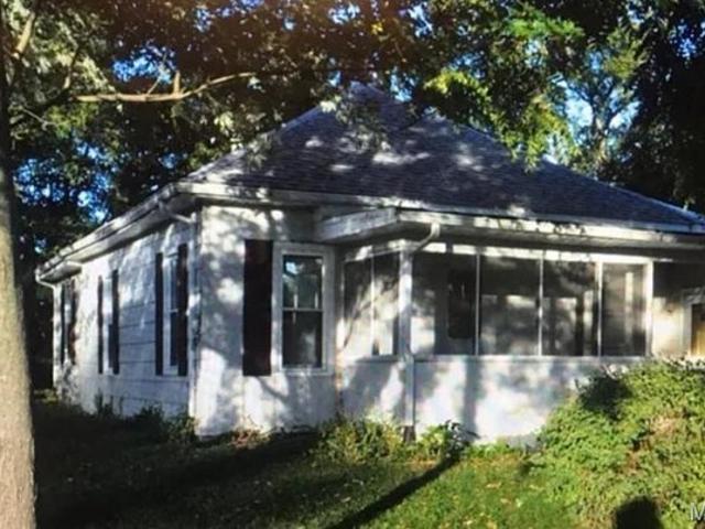 900 Sarah St, Jerseyville, IL 62052
