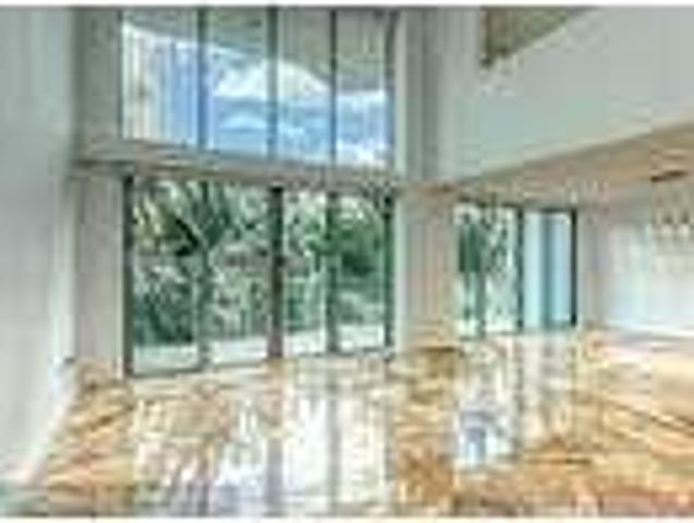 900 SE 2nd St #302, Fort Lauderdale, FL 33301
