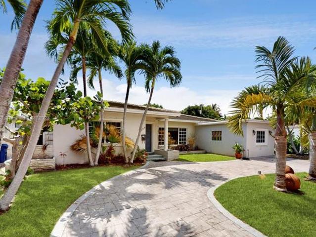 900 Shore Dr N, Miami Beach, FL 33141