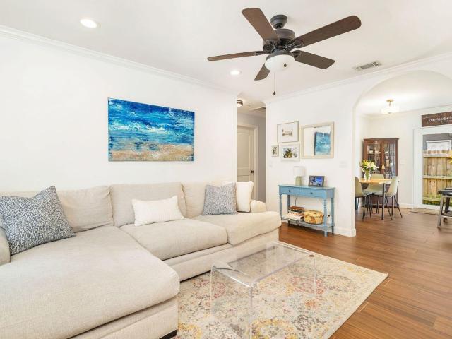 900 Sunset Road, West Palm Beach, United States, FL