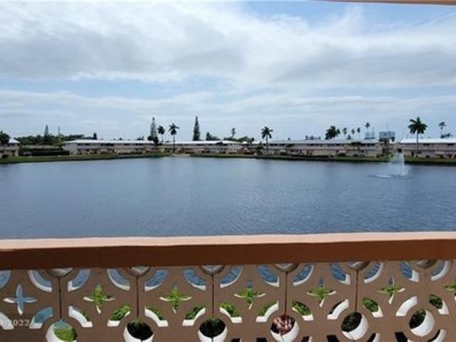 900 SW 10th Ter Unit S20, Hallandale Beach, FL 33009