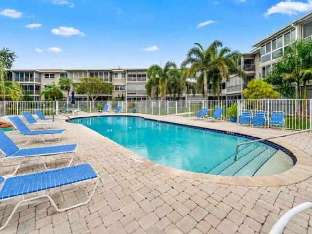 900 SW 12th St Unit 206, Fort Lauderdale, FL 33312
