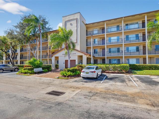 900 SW 142nd Ave, Unit 213L, Pembroke Pines, FL 33027 | MLS #F10546