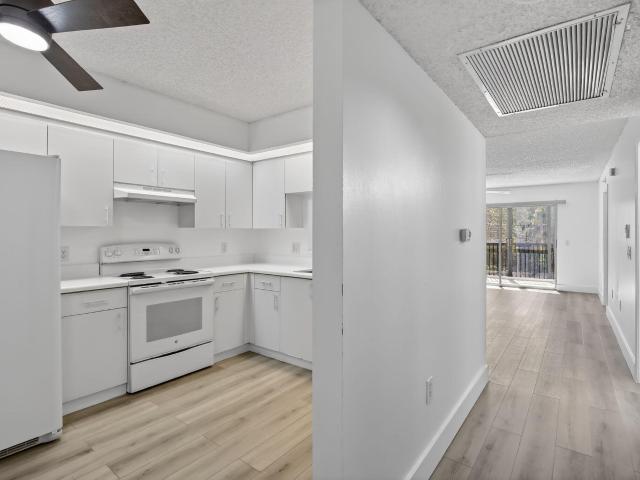 900 SW 142nd Ave, Unit 305L, Pembroke Pines, FL 33027 | MLS #B26013 | Compass