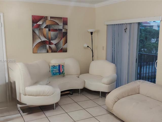 900 SW 84th Ave, Unit 301E, Miami, FL 33144 | MLS #A11954