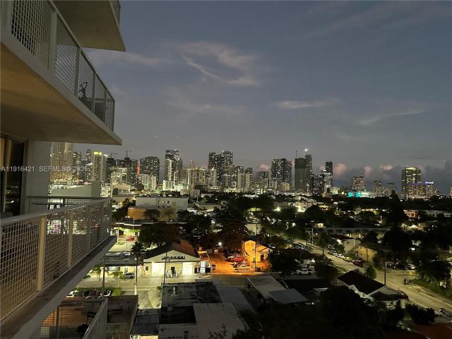 900 SW 8th St, Unit 1010, Miami, FL 33130 | MLS #A11916 | Compass