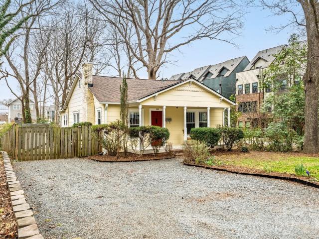 900 Sweetbriar St, Charlotte, NC 28205 | MLS #4352 | Compass