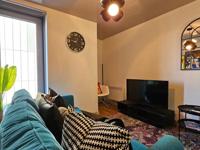 £900 PM · 19 Plaza Boulevard, Liverpool, Merseyside