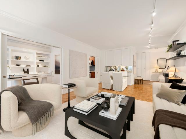 900 Park Avenue, New York, NY