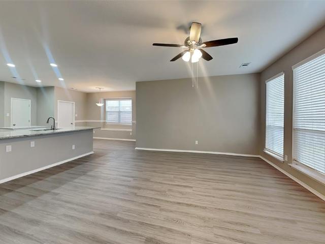900 Pebblecreek Drive
