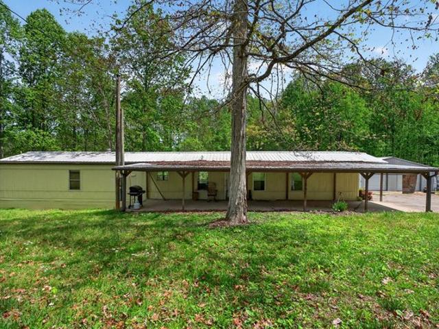900 Rose Garden Ln, Cookeville, TN 38501