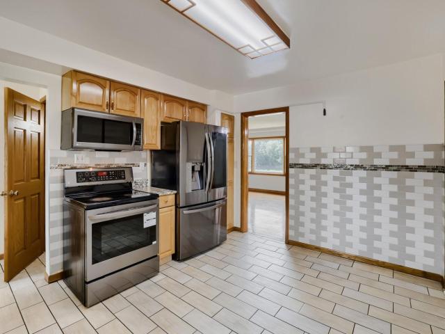 900 W 84th Street