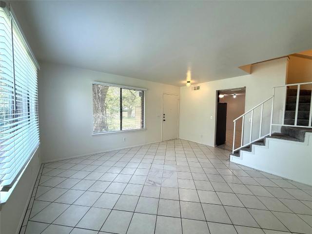 900 W Village Ln