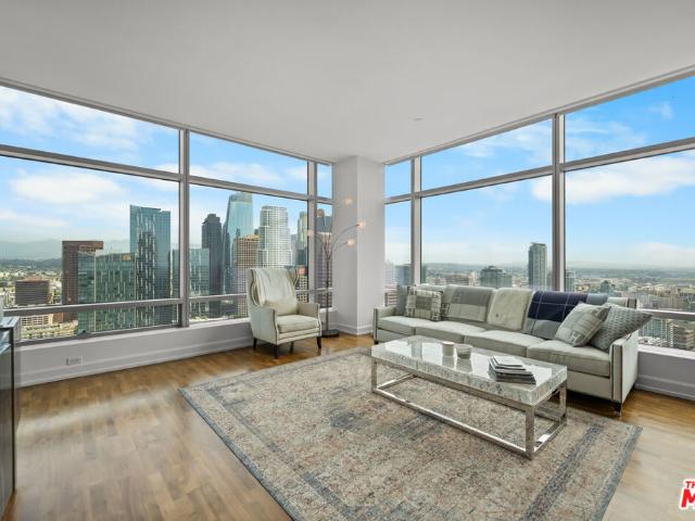 900 W Olympic Boulevard 37K