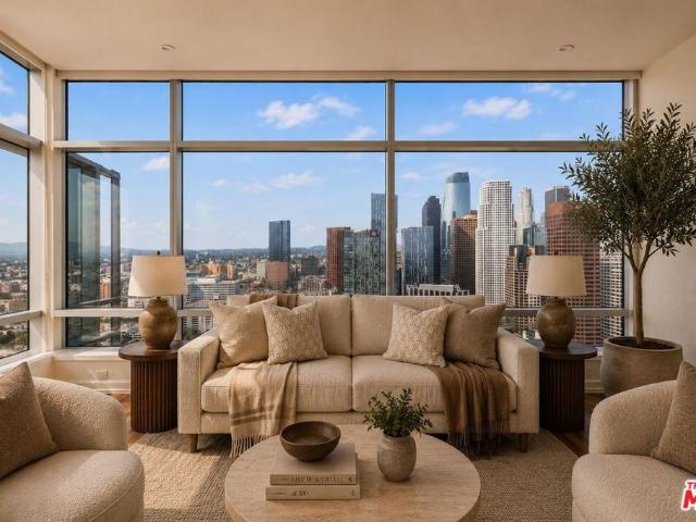 900 W Olympic Boulevard 34J