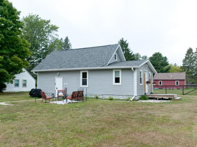 900 W Poplar Avenue