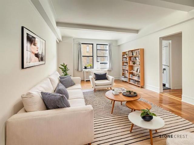 900 West End Avenue, New York, NY