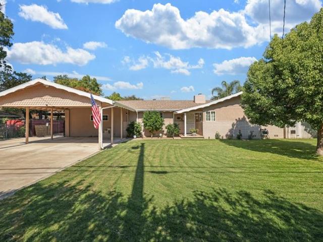 900 White Ln, Stockton, CA 95215