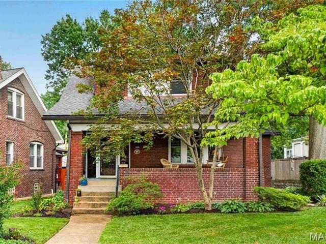900 Trinity Ave, University City, MO 63130