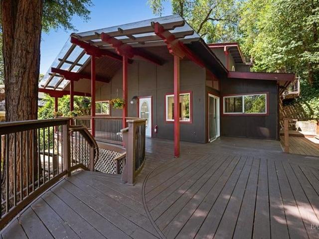 9014 Argonne Way, Forestville, CA 95436