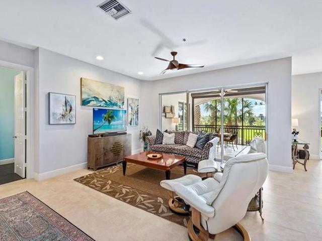 9014 Cascada Way #202, Naples, FL 34114