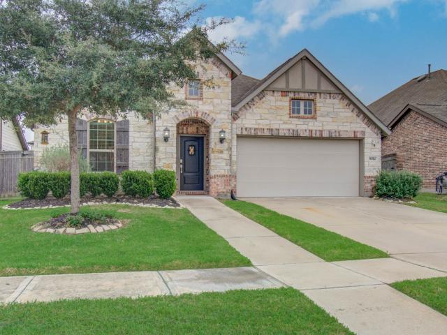 9014 Emerald Cane Drive