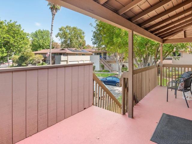 9015 Fanita Rancho Rd