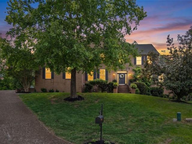 9015 Grey Pointe Ct, Brentwood, TN 37027