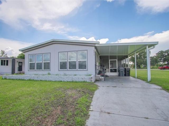 9015 Sarah Dr, Polk City, FL 33868