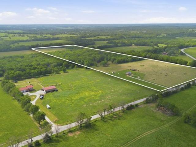9017 N State Highway Z, Willard, MO 65781